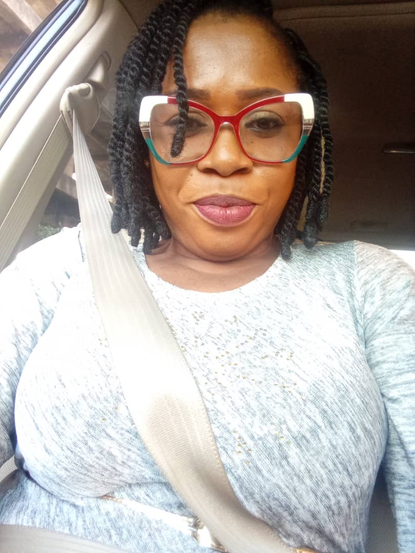 How A Gallant IGH Nurse Saved A Dying Man In Lagos Traffic – Newsnowonline