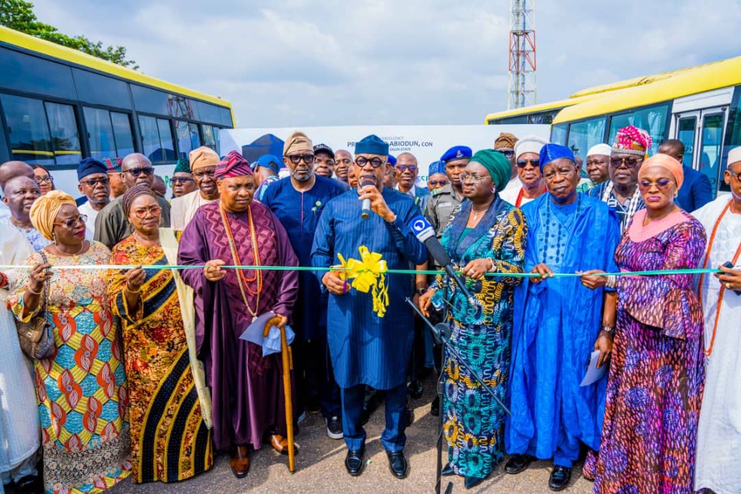 Ogun CNG Buses Begin Mowe-Ibafo-Berger Operations – Newsnowonline