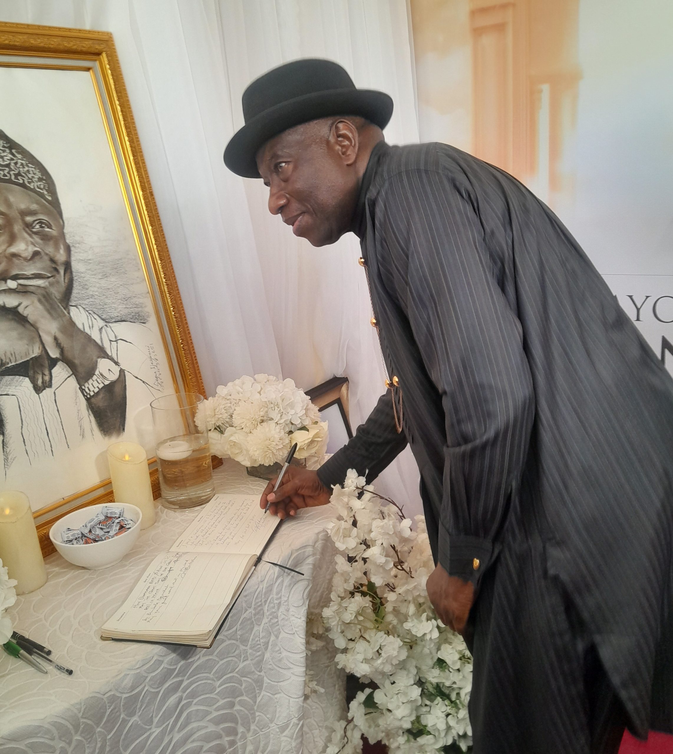 Photos: Ex President Goodluck Jonathan Visits Pa Adebanjo’s Family ...